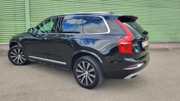 Black Volvo XC90 2019 in Riga, with an engine capacity of 2.00 L and mileage of 116 thousand km for 32900 €, photo 5 on AUTOMOTO.COM.LV