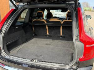 Melns Volvo XC90 2019 Rīga, ar dzinēja tilpumu 2.00 L un nobraukumu 117 tūkst. km par 28500 €, foto 23 vietnē AUTOMOTO.COM.LV