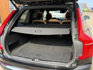 Melns Volvo XC90 2019 Rīga, ar dzinēja tilpumu 2.00 L un nobraukumu 117 tūkst. km par 28500 €, foto 24 vietnē AUTOMOTO.COM.LV