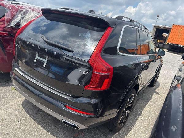 Black Volvo XC90 2019 in Vilnius, with an engine capacity of 1.97 L and mileage of 190 thousand km for 12400 €, photo 5 on AUTOMOTO.COM.LV