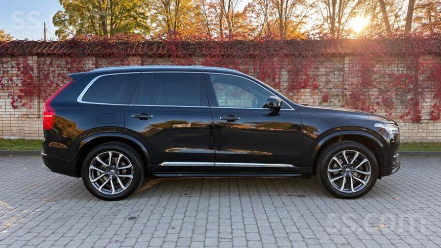 Melns Volvo XC90 2019 Jelgava, ar dzinēja tilpumu 2.00 L un nobraukumu 170 tūkst. km par 27399 €, foto 3 vietnē AUTOMOTO.COM.LV