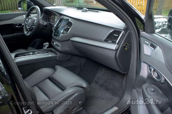 Melns Volvo XC90 2019 Tallina, ar dzinēja tilpumu 2.00 L un nobraukumu 151 tūkst. km par 37890 €, foto 9 vietnē AUTOMOTO.COM.LV