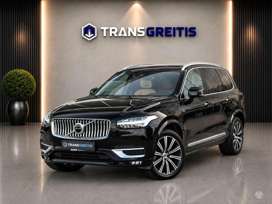 Black Volvo XC90 2019 in Vilnius, with an engine capacity of 1.97 L and mileage of 295 thousand km for 22999 €, photo 1 on AUTOMOTO.COM.LV