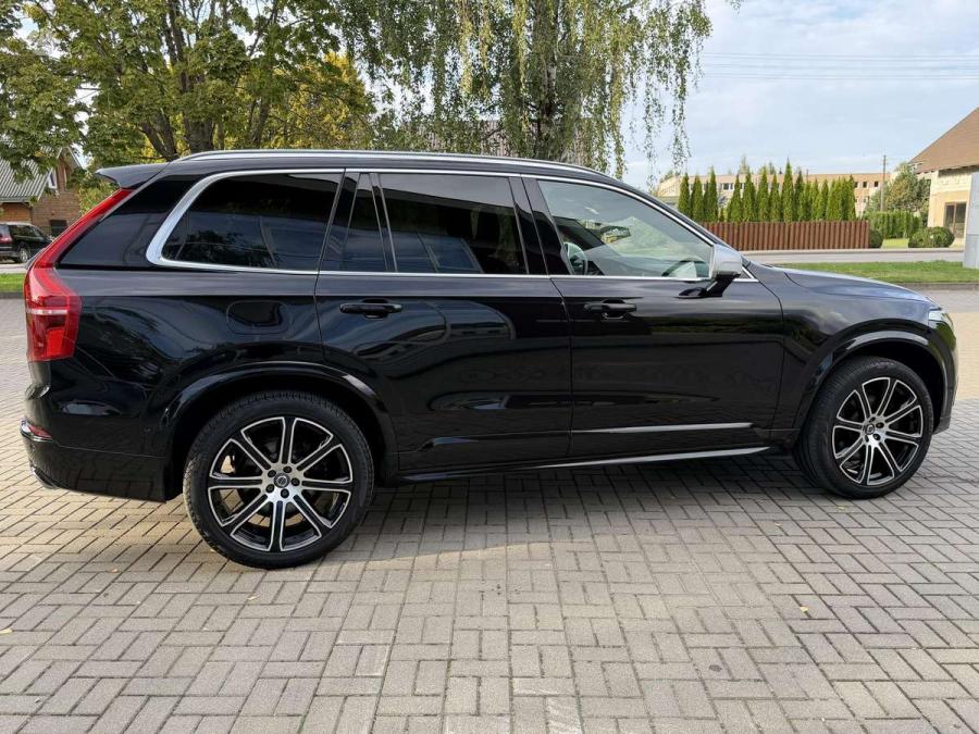 Black Volvo XC90 2019 in Sakiai, with an engine capacity of 1.97 L and mileage of 174 thousand km for 28000 €, photo 7 on AUTOMOTO.COM.LV