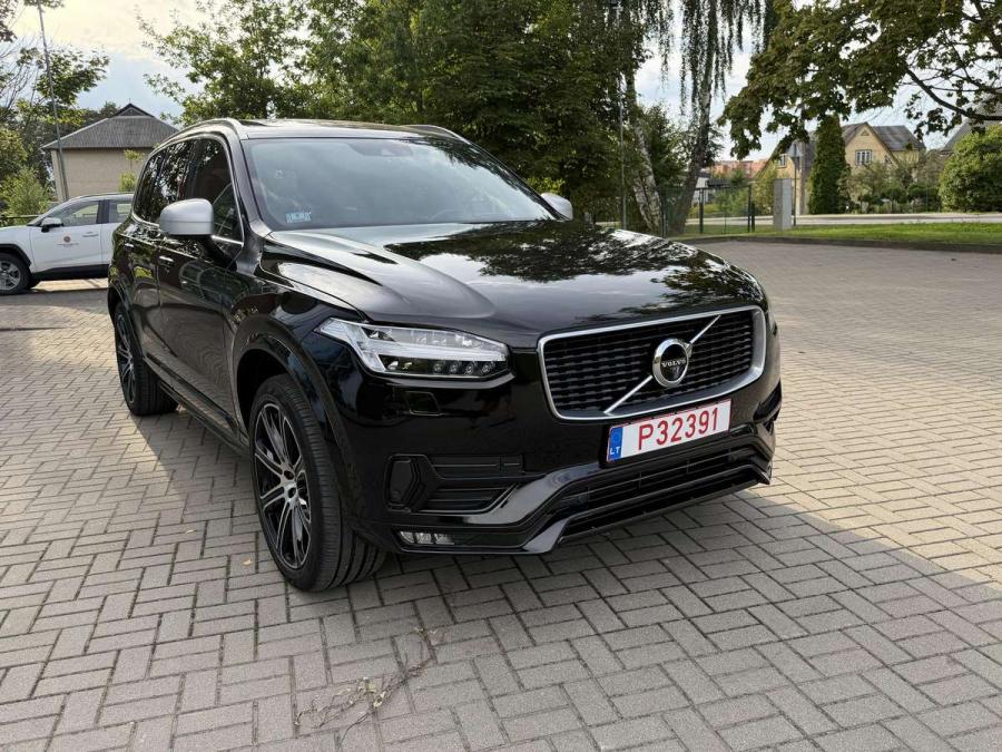 Black Volvo XC90 2019 in Sakiai, with an engine capacity of 1.97 L and mileage of 174 thousand km for 28000 €, photo 9 on AUTOMOTO.COM.LV