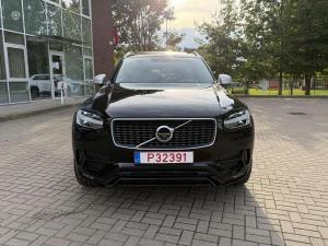 Black Volvo XC90 2019 in Sakiai, with an engine capacity of 1.97 L and mileage of 174 thousand km for 28000 €, photo 10 on AUTOMOTO.COM.LV