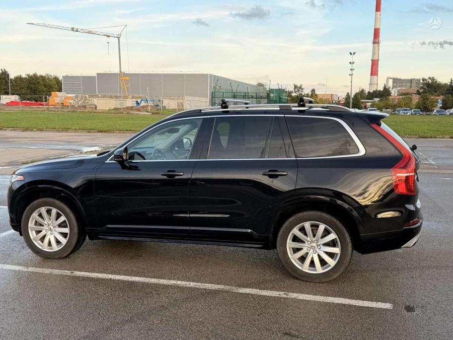 Melns Volvo XC90 2019 Šauļi, ar dzinēja tilpumu 1.97 L un nobraukumu 195 tūkst. km par 23000 €, foto 7 vietnē AUTOMOTO.COM.LV
