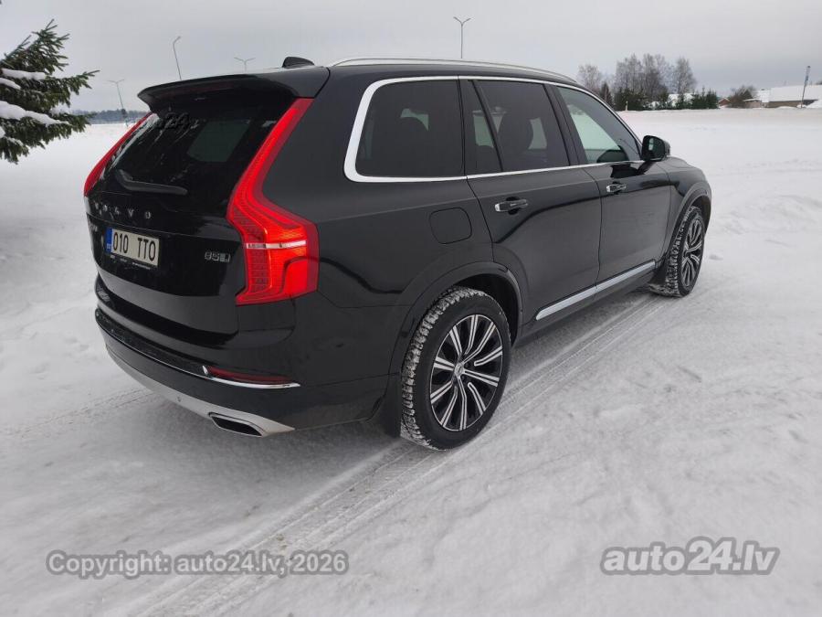Melns Volvo XC90 2020 Tallina, ar dzinēja tilpumu 2.00 L un nobraukumu 49 tūkst. km par 46000 €, foto 4 vietnē AUTOMOTO.COM.LV