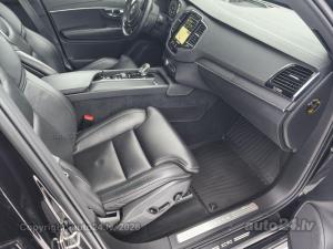 Melns Volvo XC90 2020 Tallina, ar dzinēja tilpumu 2.00 L un nobraukumu 49 tūkst. km par 46000 €, foto 13 vietnē AUTOMOTO.COM.LV