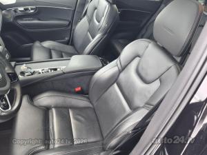 Melns Volvo XC90 2020 Tallina, ar dzinēja tilpumu 2.00 L un nobraukumu 49 tūkst. km par 46000 €, foto 17 vietnē AUTOMOTO.COM.LV