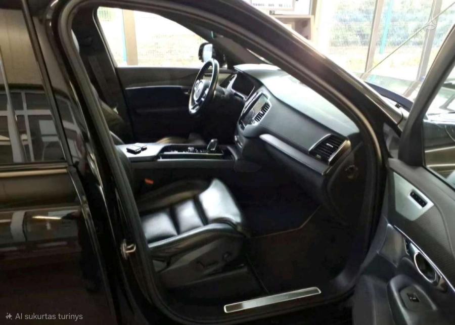 Black Volvo XC90 2020 in Klaipeda, with an engine capacity of 1.97 L and mileage of 114 thousand km for 39900 €, photo 5 on AUTOMOTO.COM.LV