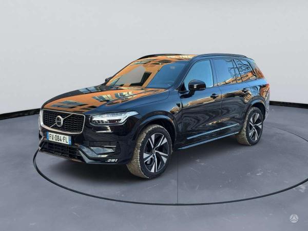 Melns Volvo XC90 2020 Viļņa, ar dzinēja tilpumu 1.97 L un nobraukumu 280 tūkst. km par 24900 €, foto 1 vietnē AUTOMOTO.COM.LV