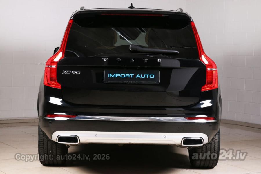 Melns Volvo XC90 2020 Pērnava, ar dzinēja tilpumu 2.00 L un nobraukumu 89 tūkst. km par 44990 €, foto 5 vietnē AUTOMOTO.COM.LV