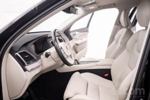 Black Volvo XC90 2020 in Riga, with an engine capacity of 2.00 L and mileage of 135 thousand km for 31999 €, photo 9 on AUTOMOTO.COM.LV