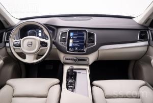 Black Volvo XC90 2020 in Riga, with an engine capacity of 2.00 L and mileage of 135 thousand km for 31999 €, photo 14 on AUTOMOTO.COM.LV
