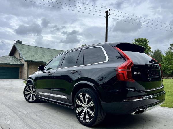 Melns Volvo XC90 2020 Mažeikiai, ar dzinēja tilpumu 2.00 L un nobraukumu 40 tūkst. km par 25500 €, foto 9 vietnē AUTOMOTO.COM.LV