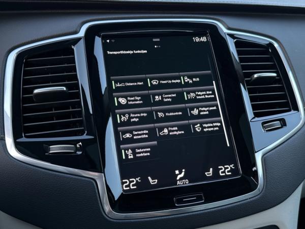 Melns Volvo XC90 2020 Rīga, ar dzinēja tilpumu 2.00 L un nobraukumu 140 tūkst. km par 39850 €, foto 5 vietnē AUTOMOTO.COM.LV