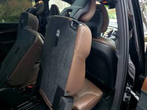 Black Volvo XC90 2020 in Riga, with an engine capacity of 2.00 L and mileage of 260 thousand km for 24490 €, photo 30 on AUTOMOTO.COM.LV