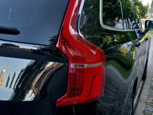 Black Volvo XC90 2020 in Riga, with an engine capacity of 2.00 L and mileage of 260 thousand km for 24490 €, photo 34 on AUTOMOTO.COM.LV