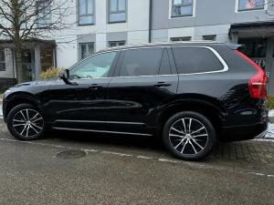 Black Volvo XC90 2020 in Riga, with an engine capacity of 2.00 L and mileage of 260 thousand km for 24490 €, photo 48 on AUTOMOTO.COM.LV