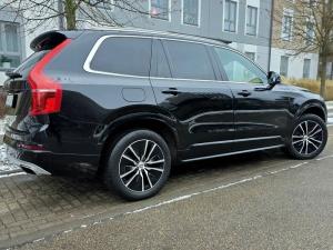 Black Volvo XC90 2020 in Riga, with an engine capacity of 2.00 L and mileage of 260 thousand km for 24490 €, photo 64 on AUTOMOTO.COM.LV