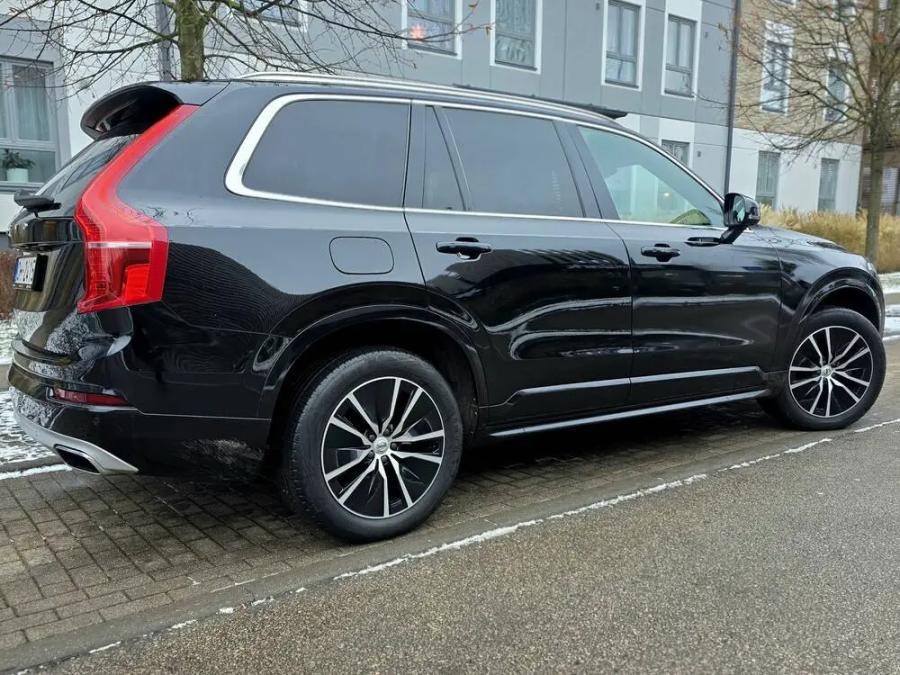 Black Volvo XC90 2020 in Riga, with an engine capacity of 2.00 L and mileage of 260 thousand km for 24490 €, photo 64 on AUTOMOTO.COM.LV