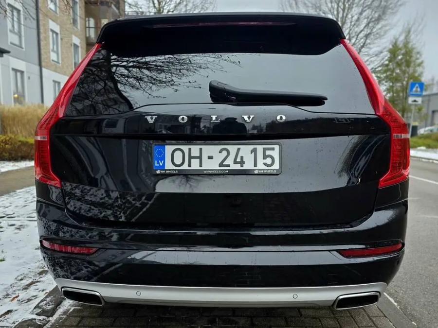 Black Volvo XC90 2020 in Riga, with an engine capacity of 2.00 L and mileage of 260 thousand km for 24490 €, photo 65 on AUTOMOTO.COM.LV