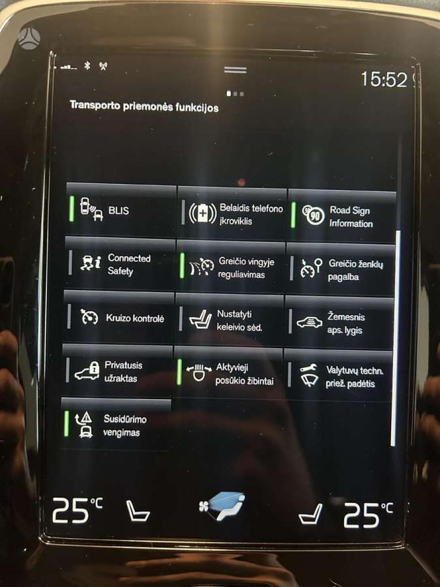 Черный Вольво ХС90 2021 в Шяуляй, объемом двигателя 1.97 л и пробегом 102 тыс. км за 35000 €, фото 18 на AUTOMOTO.COM.LV