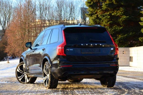 Melns Volvo XC90 2021 Viļņa, ar dzinēja tilpumu 1.97 L un nobraukumu 205 tūkst. km par 33990 €, foto 5 vietnē AUTOMOTO.COM.LV
