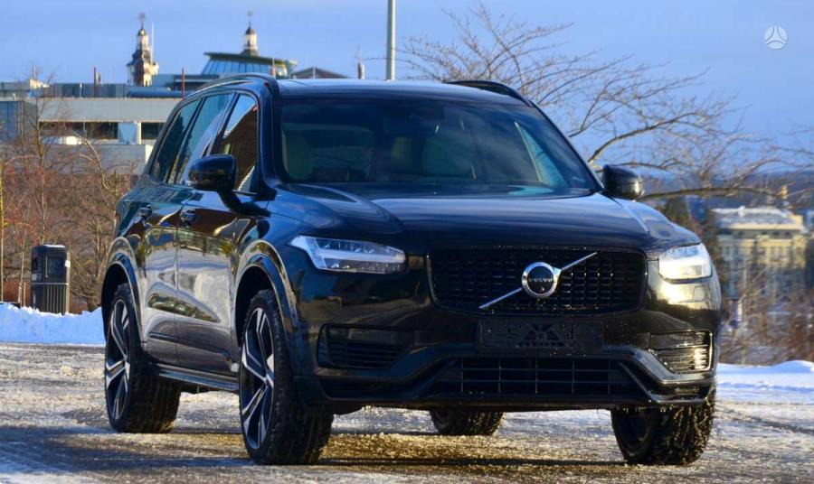 Melns Volvo XC90 2021 Viļņa, ar dzinēja tilpumu 1.97 L un nobraukumu 205 tūkst. km par 33990 €, foto 22 vietnē AUTOMOTO.COM.LV