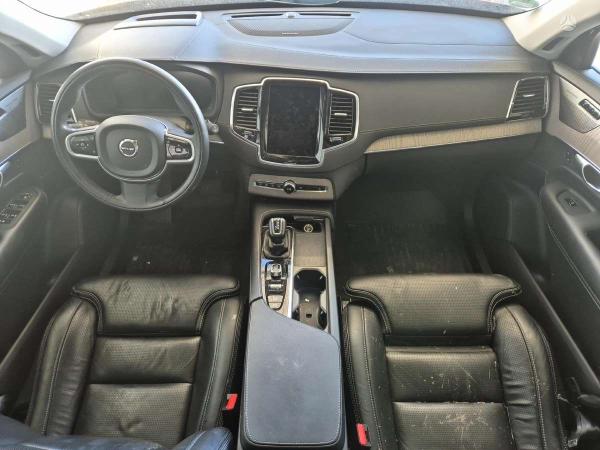Black Volvo XC90 2021 in Telschi, with an engine capacity of 1.97 L and mileage of 35 thousand km for 18150 €, photo 5 on AUTOMOTO.COM.LV