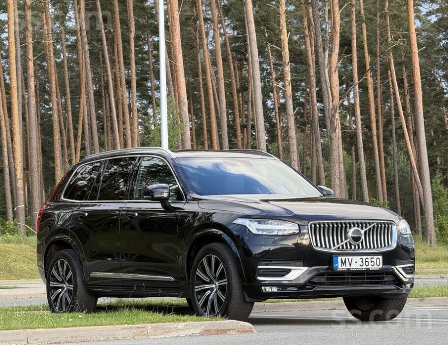 Melns Volvo XC90 2021 Rīga, ar dzinēja tilpumu 2.00 L un nobraukumu 99 tūkst. km par 36500 €, foto 8 vietnē AUTOMOTO.COM.LV
