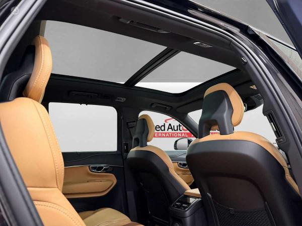 Melns Volvo XC90 2021 Marijampole, ar dzinēja tilpumu 1.97 L un nobraukumu 200 tūkst. km par 31339 €, foto 10 vietnē AUTOMOTO.COM.LV