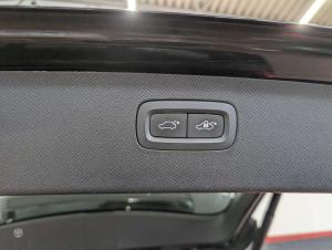Melns Volvo XC90 2021 Kauņa, ar dzinēja tilpumu 1.97 L un nobraukumu 101 tūkst. km par 34900 €, foto 14 vietnē AUTOMOTO.COM.LV