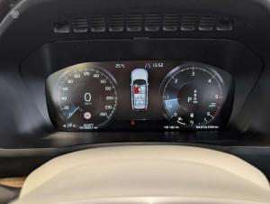 Melns Volvo XC90 2021 Kauņa, ar dzinēja tilpumu 1.97 L un nobraukumu 101 tūkst. km par 34900 €, foto 20 vietnē AUTOMOTO.COM.LV