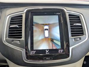 Melns Volvo XC90 2021 Kauņa, ar dzinēja tilpumu 1.97 L un nobraukumu 101 tūkst. km par 34900 €, foto 22 vietnē AUTOMOTO.COM.LV