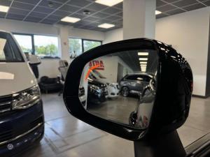 Black Volvo XC90 2021 in Klaipeda, with an engine capacity of 1.97 L and mileage of 142 thousand km for 27900 €, photo 8 on AUTOMOTO.COM.LV