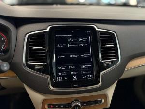 Black Volvo XC90 2021 in Klaipeda, with an engine capacity of 1.97 L and mileage of 142 thousand km for 27900 €, photo 9 on AUTOMOTO.COM.LV