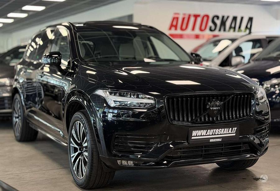 Black Volvo XC90 2021 in Klaipeda, with an engine capacity of 1.97 L and mileage of 142 thousand km for 27900 €, photo 30 on AUTOMOTO.COM.LV