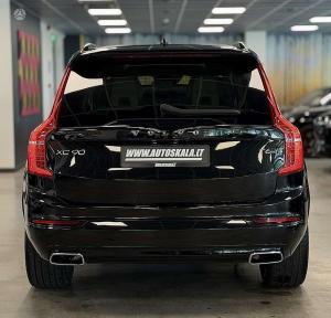 Black Volvo XC90 2021 in Klaipeda, with an engine capacity of 1.97 L and mileage of 142 thousand km for 27900 €, photo 33 on AUTOMOTO.COM.LV