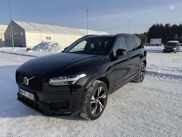 Melns Volvo XC90 2022 Viļņa, ar dzinēja tilpumu 1.97 L un nobraukumu 47 tūkst. km par 47000 €, foto 1 vietnē AUTOMOTO.COM.LV