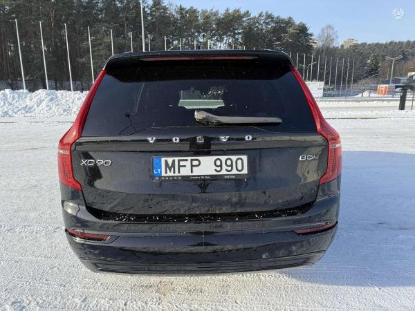 Melns Volvo XC90 2022 Viļņa, ar dzinēja tilpumu 1.97 L un nobraukumu 47 tūkst. km par 47000 €, foto 5 vietnē AUTOMOTO.COM.LV
