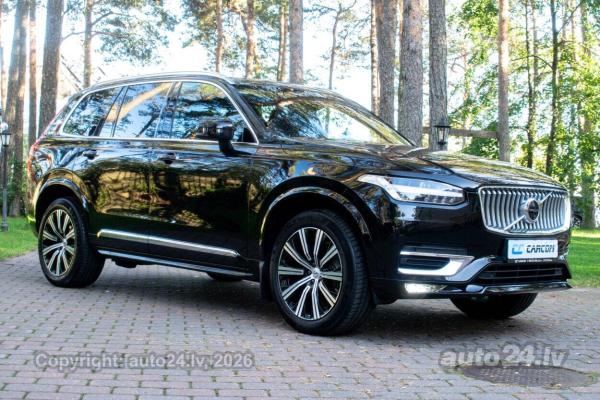 Black Volvo XC90 2022 in Tallinn, with an engine capacity of 2.00 L and mileage of 61 thousand km for 50990 €, photo 8 on AUTOMOTO.COM.LV