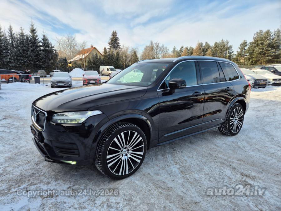 Black Volvo XC90 2022 in Tartu, with an engine capacity of 2.00 L and mileage of 144 thousand km for 41790 €, photo 4 on AUTOMOTO.COM.LV