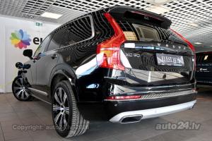 Melns Volvo XC90 2022 Tallina, ar dzinēja tilpumu 2.00 L un nobraukumu 77 tūkst. km par 51990 €, foto  vietnē AUTOMOTO.COM.LV
