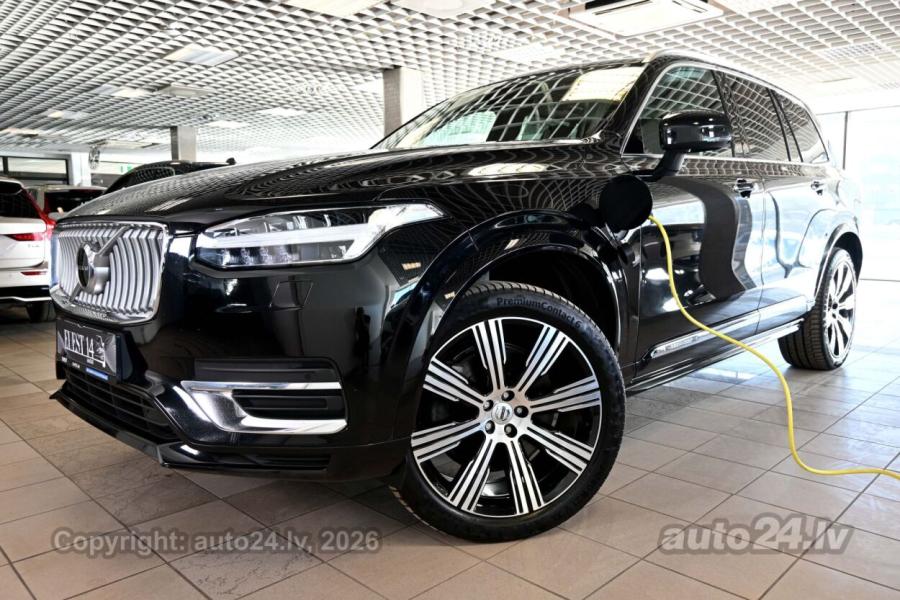 Black Volvo XC90 2022 in Tallinn, with an engine capacity of 2.00 L and mileage of 77 thousand km for 51990 €, photo 5 on AUTOMOTO.COM.LV