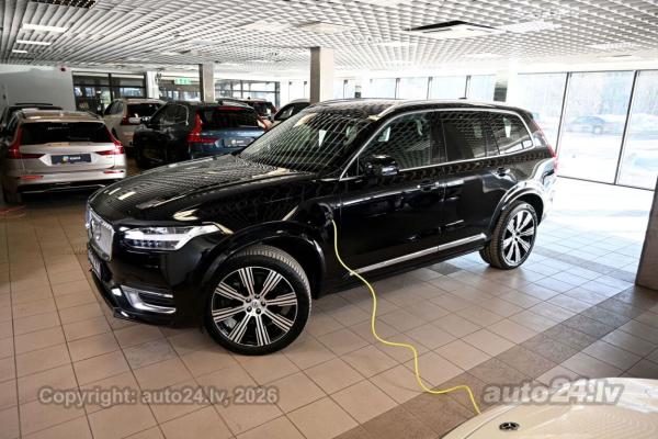 Black Volvo XC90 2022 in Tallinn, with an engine capacity of 2.00 L and mileage of 77 thousand km for 51990 €, photo 6 on AUTOMOTO.COM.LV