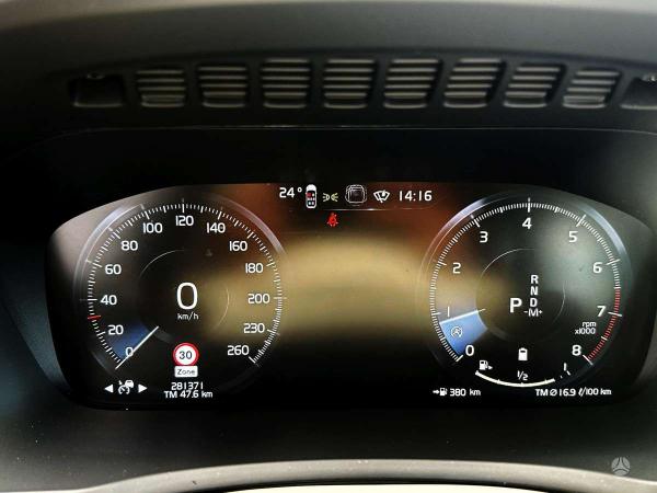 Черный Вольво ХС90 2022 в Каунас, объемом двигателя 1.97 л и пробегом 281 тыс. км за 24900 €, фото 10 на AUTOMOTO.COM.LV