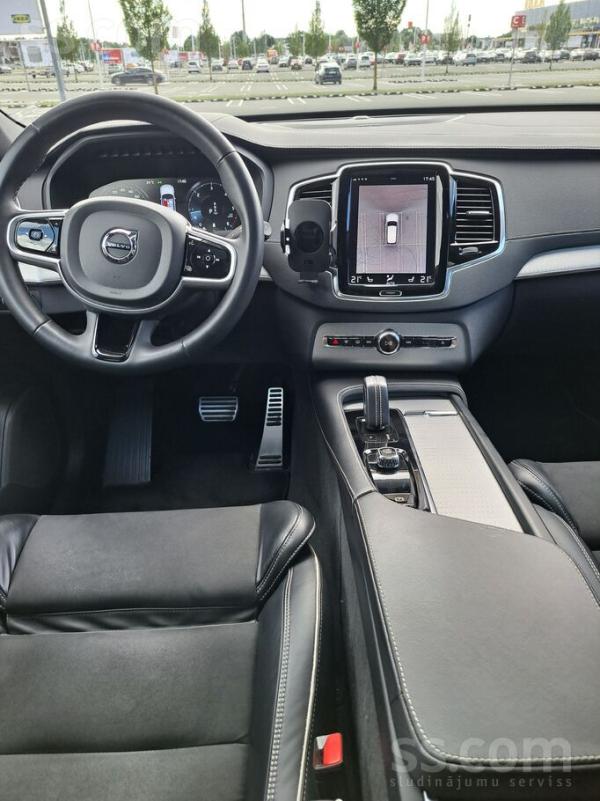 Melns Volvo XC90 2022 Rīga, ar dzinēja tilpumu 2.00 L un nobraukumu 98 tūkst. km par 40900 €, foto 8 vietnē AUTOMOTO.COM.LV