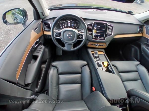 Melns Volvo XC90 2022 Tartu, ar dzinēja tilpumu 2.00 L un nobraukumu 221 tūkst. km par 31900 €, foto 10 vietnē AUTOMOTO.COM.LV
